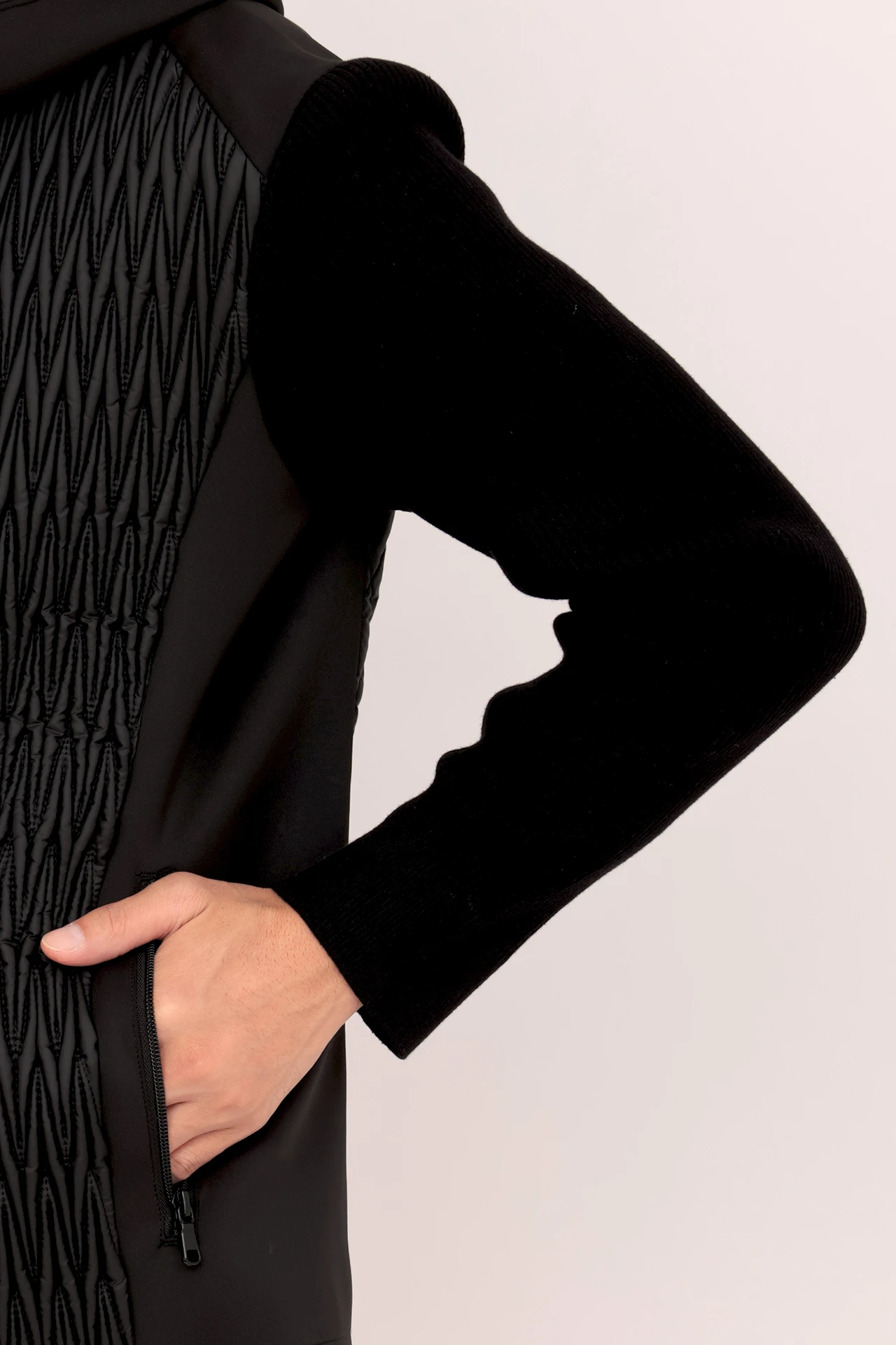 HIGH STREET∴キルトコンビ袖ニットブルゾン / HIGH STREET（ハイ